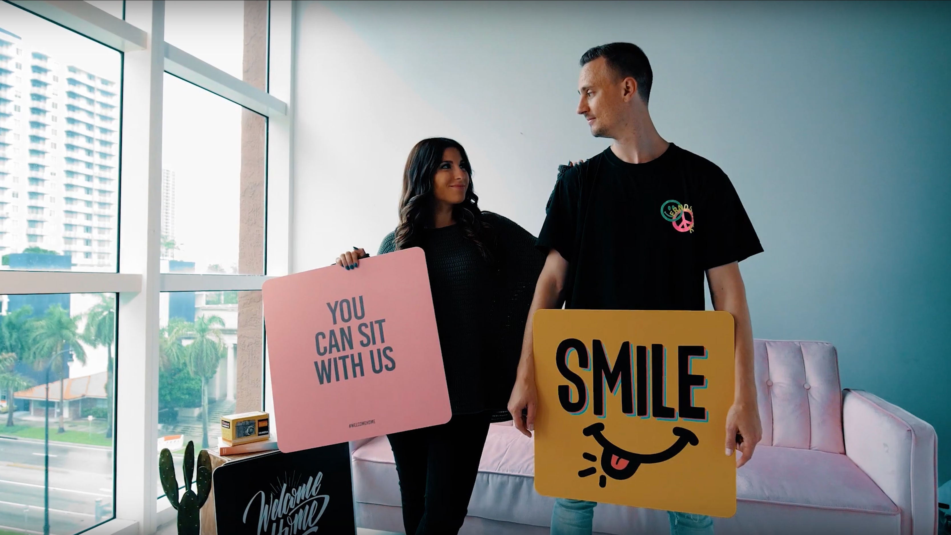 The Ultimate Guide to Custom Event Signs: Design Tips, Sizes & Inspira ...